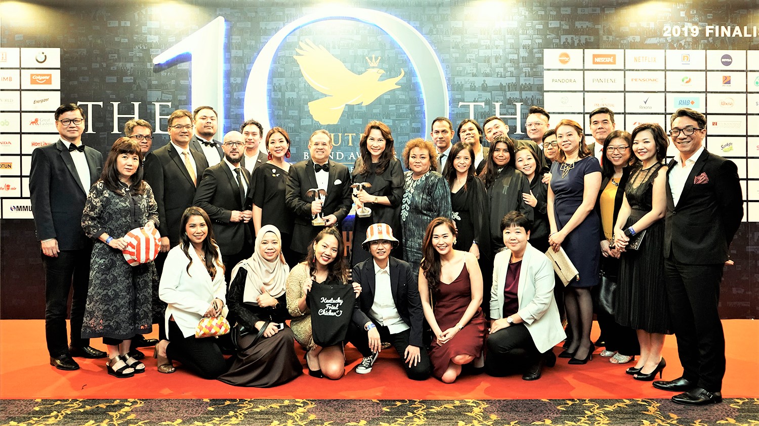 KFC, Pizza Hut Shine At Putra Brand Awards | Sarawak Tribune