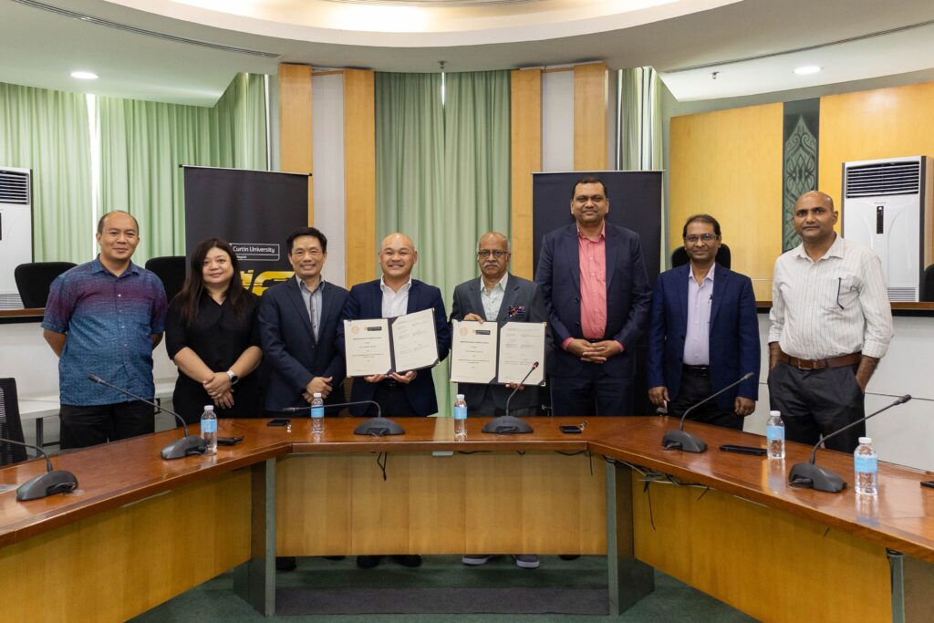 Curtin Malaysia Signs MoU With Indian Engineering Institute | Sarawak Tribune