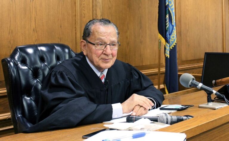 World’s 'nicest Judge' Dies After Cancer Recurrence | Sarawak Tribune