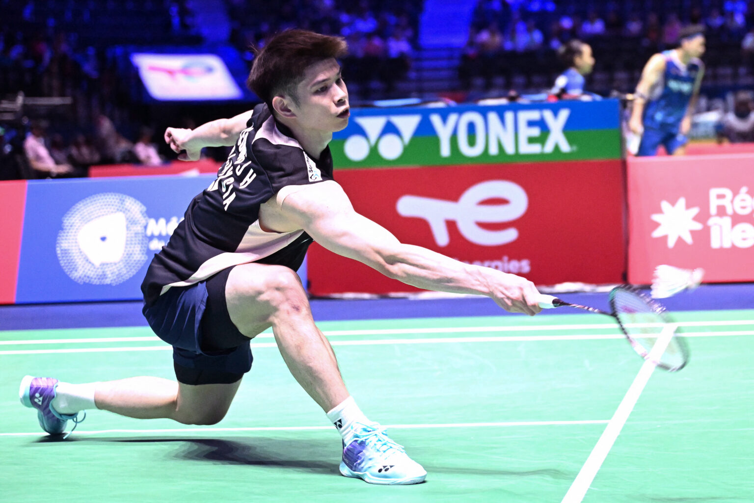 Jun Hao Storms Past Zii Jia | Sarawak Tribune