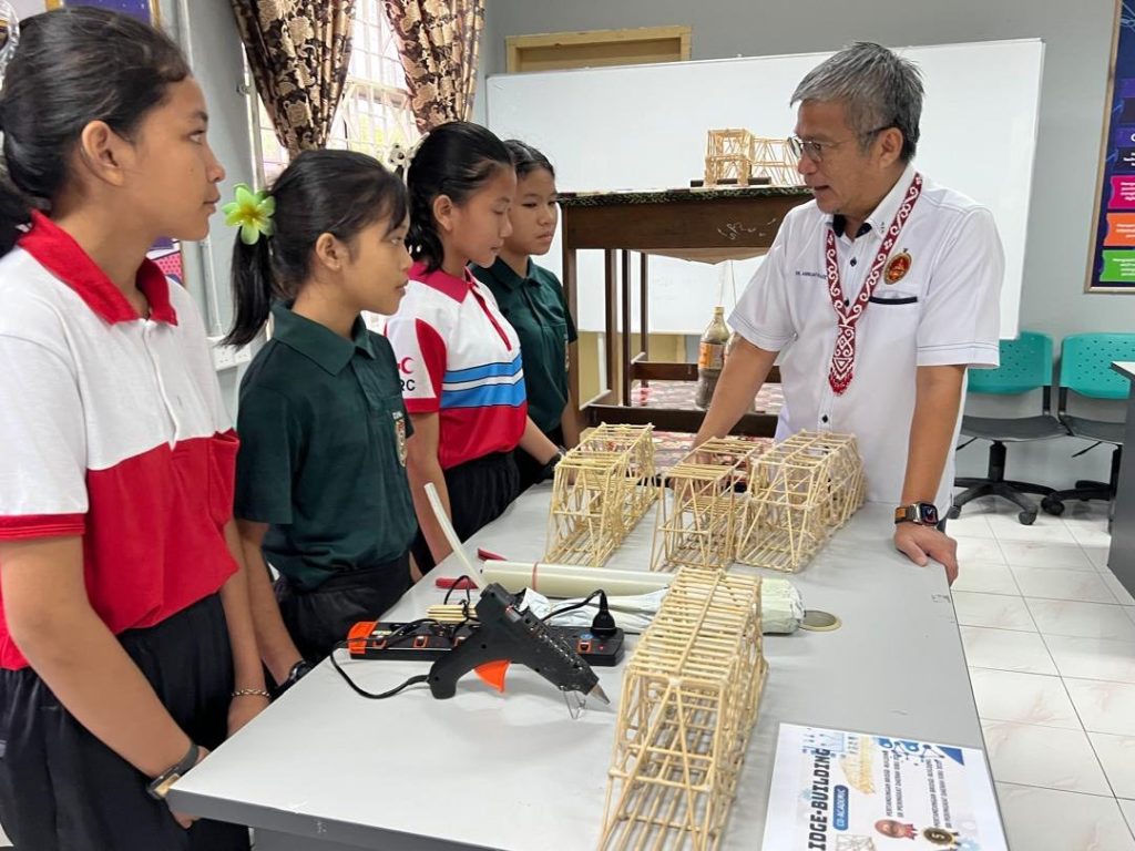 PETRONAS-donated STEM Kits Worth RM1.2 Mln For Sarawak Schools ...