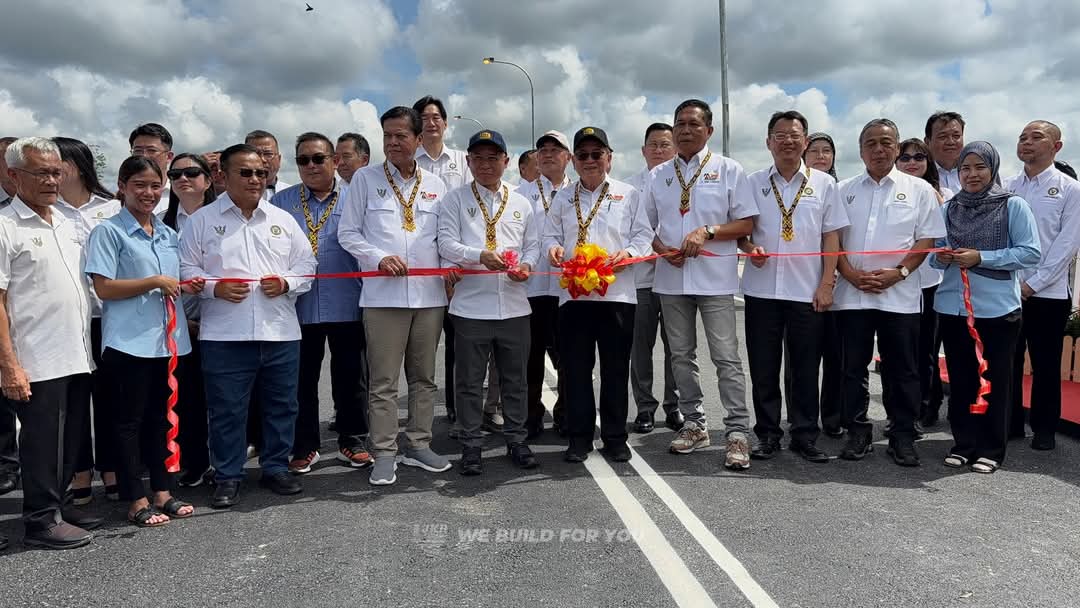 Sebauh Bridge Opens Ahead Of Christmas | Sarawak Tribune