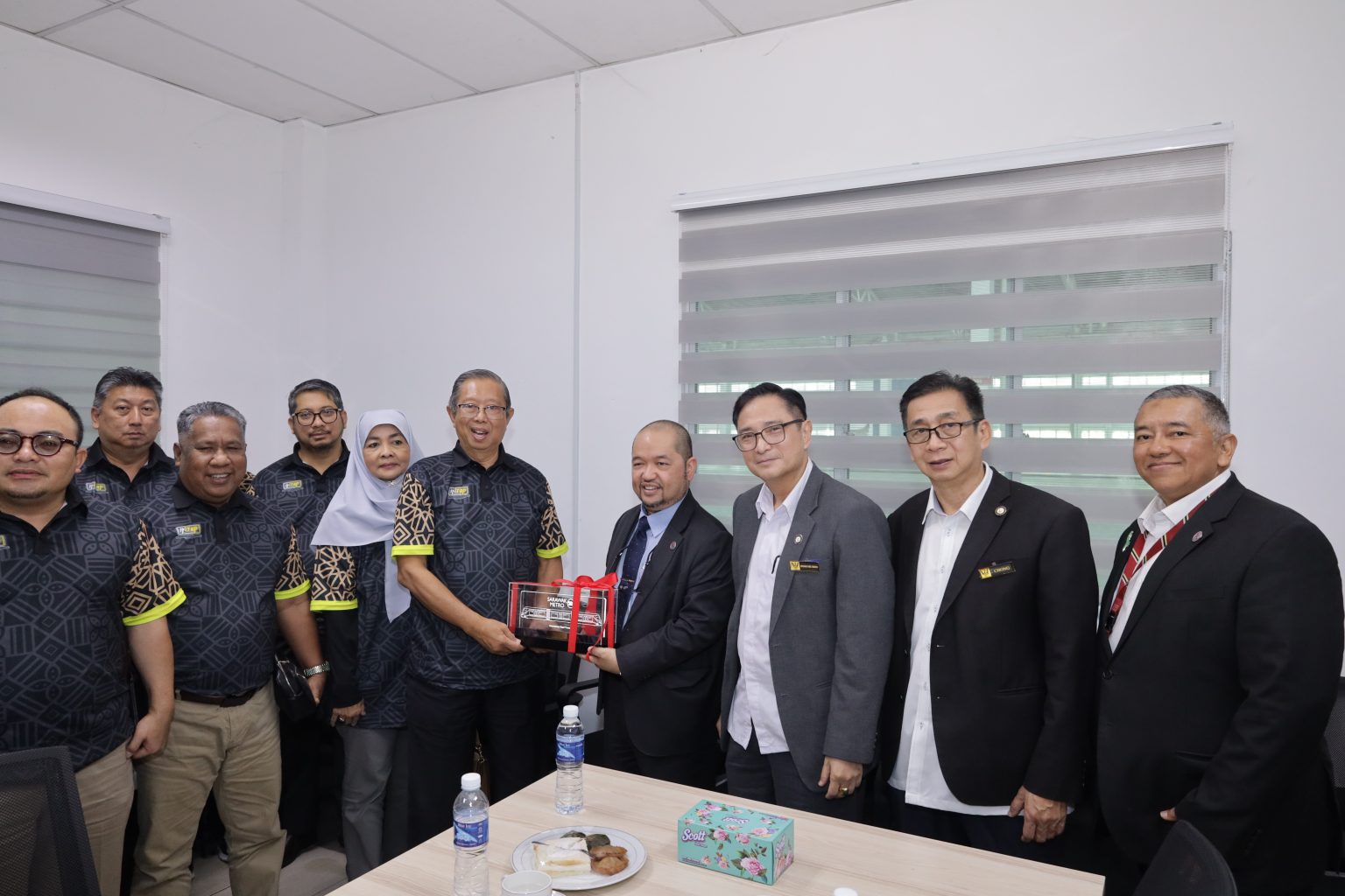 Perak Delegation Gains Insights Into KUTS Project | Sarawak Tribune