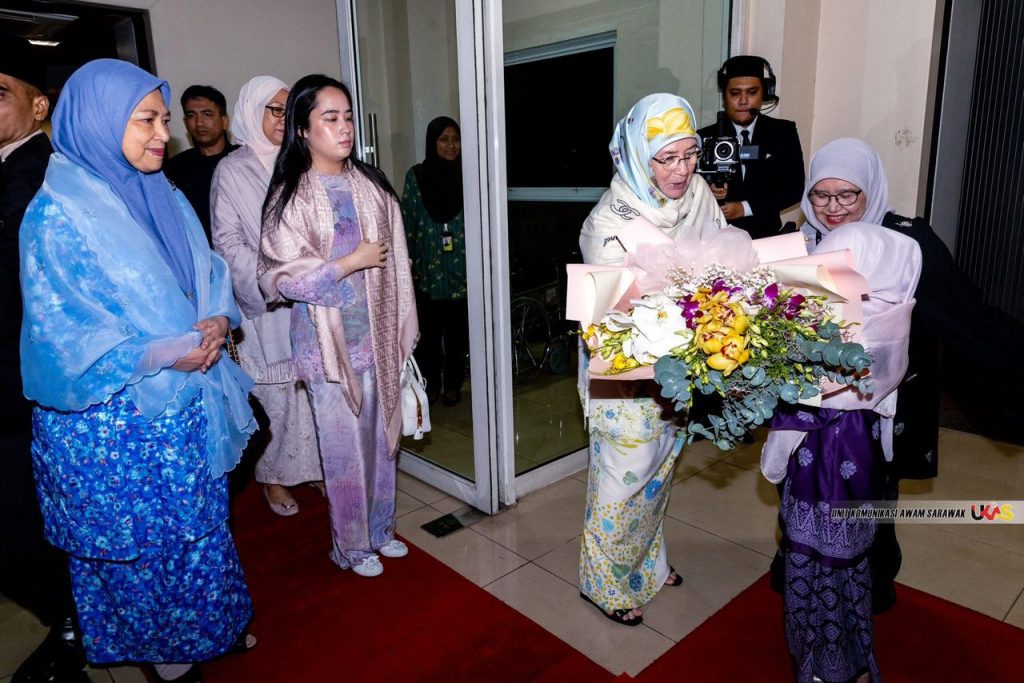 Tengku Ampuan Pahang Begins Four-day Visit To Kuching | Sarawak Tribune