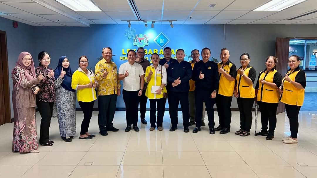 School Bus Operators Need Support Letters From Schools | Sarawak Tribune