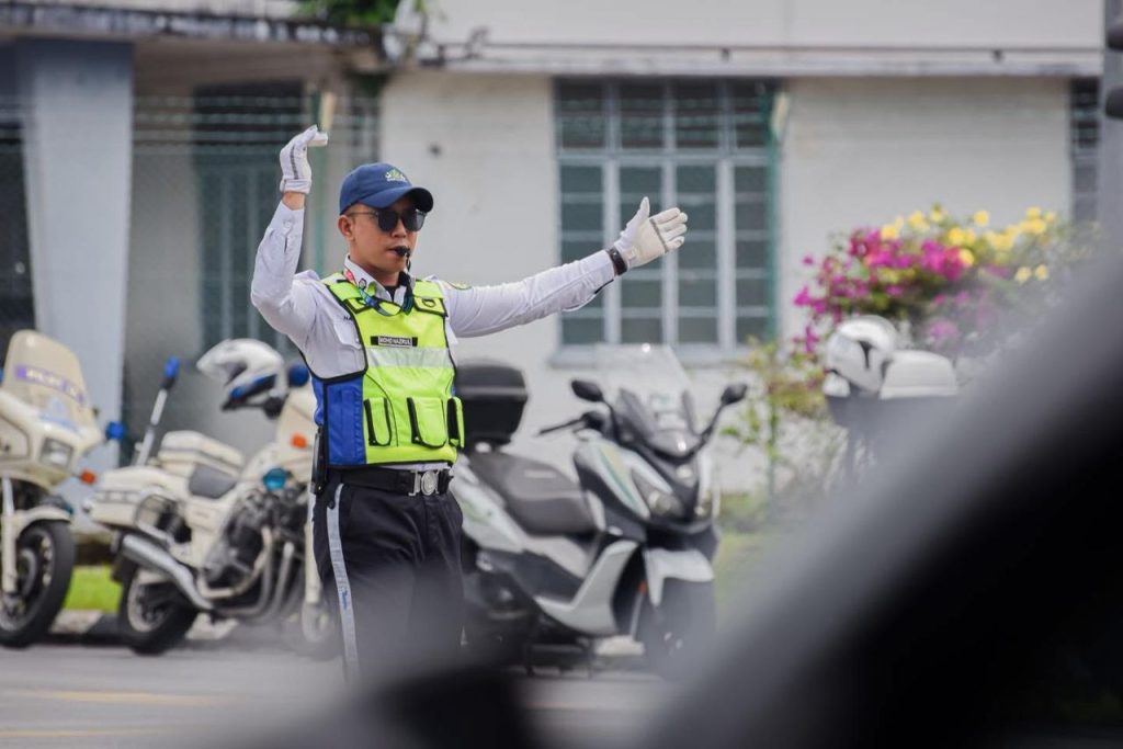 DBKU Conducts Emergency Drill For Traffic Wardens | Sarawak Tribune